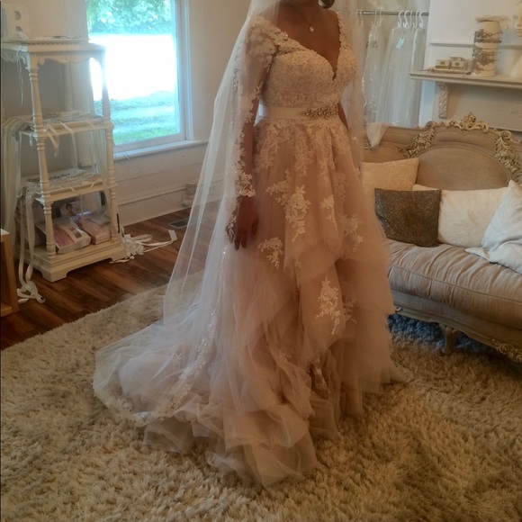 Dresses | Essence Of Australia Wedding Dress Moscato Lace | Poshmark